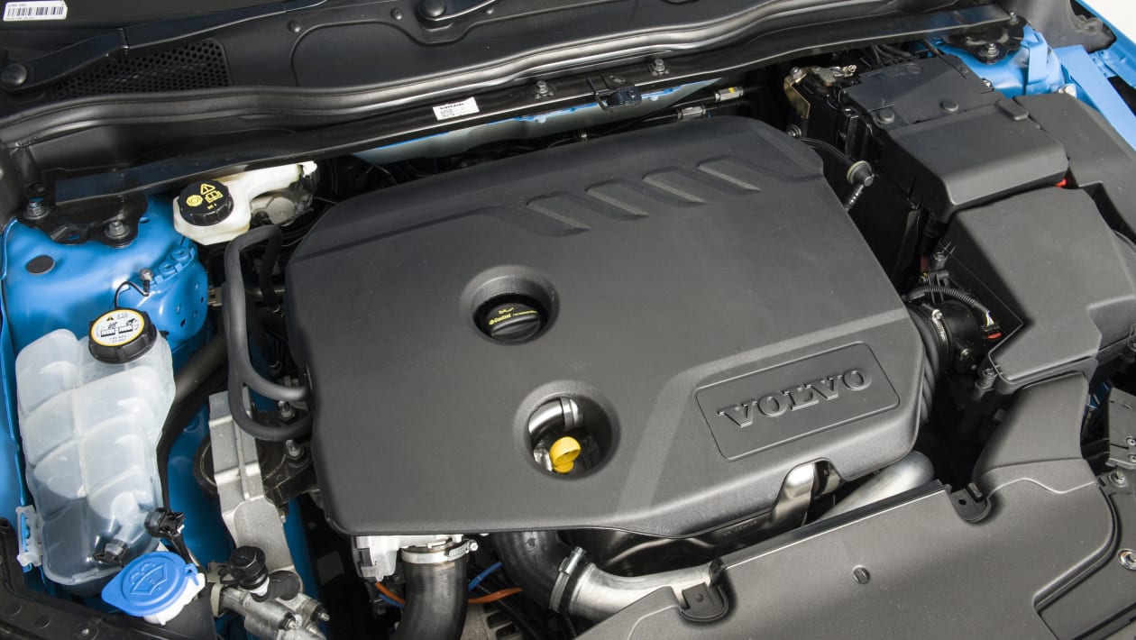 Volvo V40 Mk2 Gallery | Carbuyer