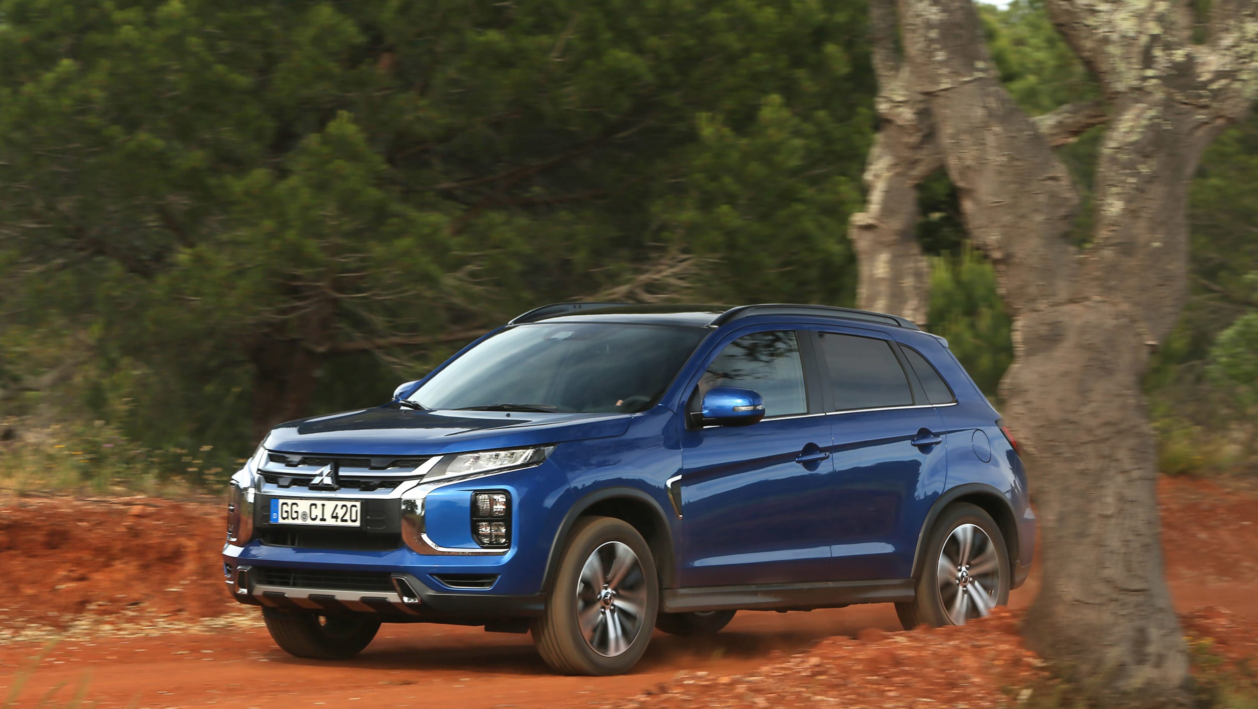 Mitsubishi ASX SUV review - pictures | Carbuyer