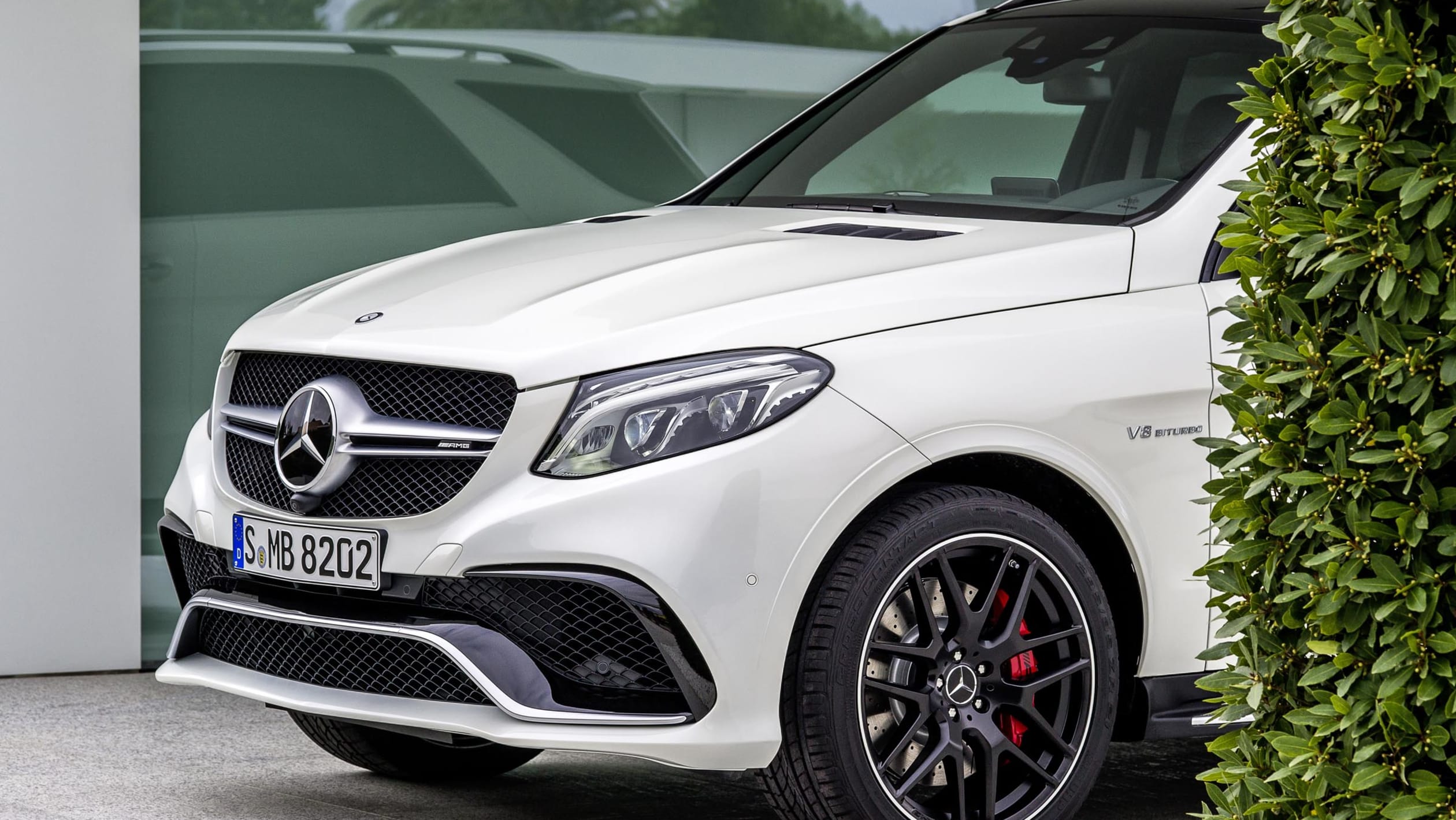 Mercedes-AMG GLE 63 SUV 2015 images | Carbuyer