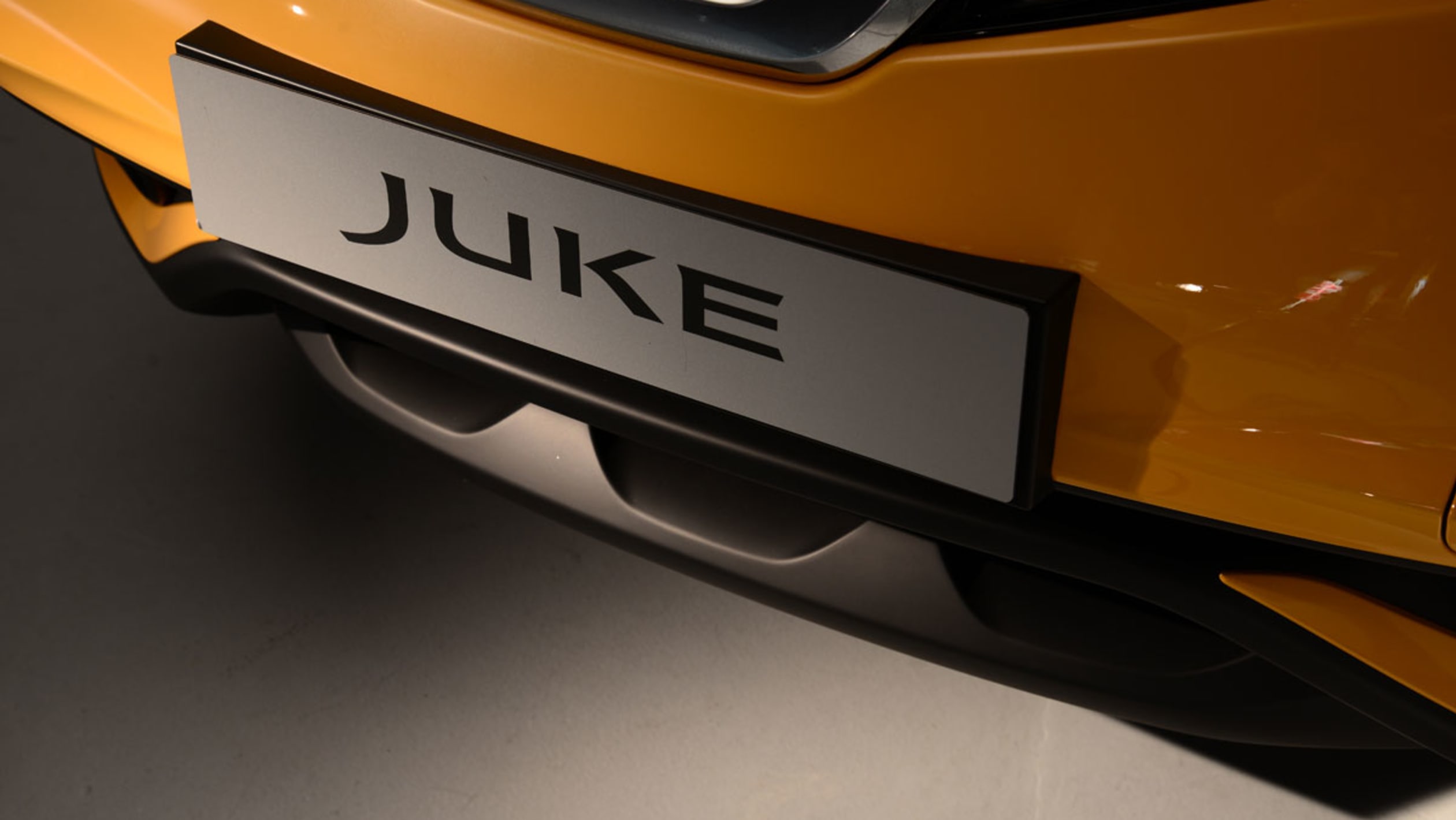 Nissan Juke Geneva pictures | Carbuyer