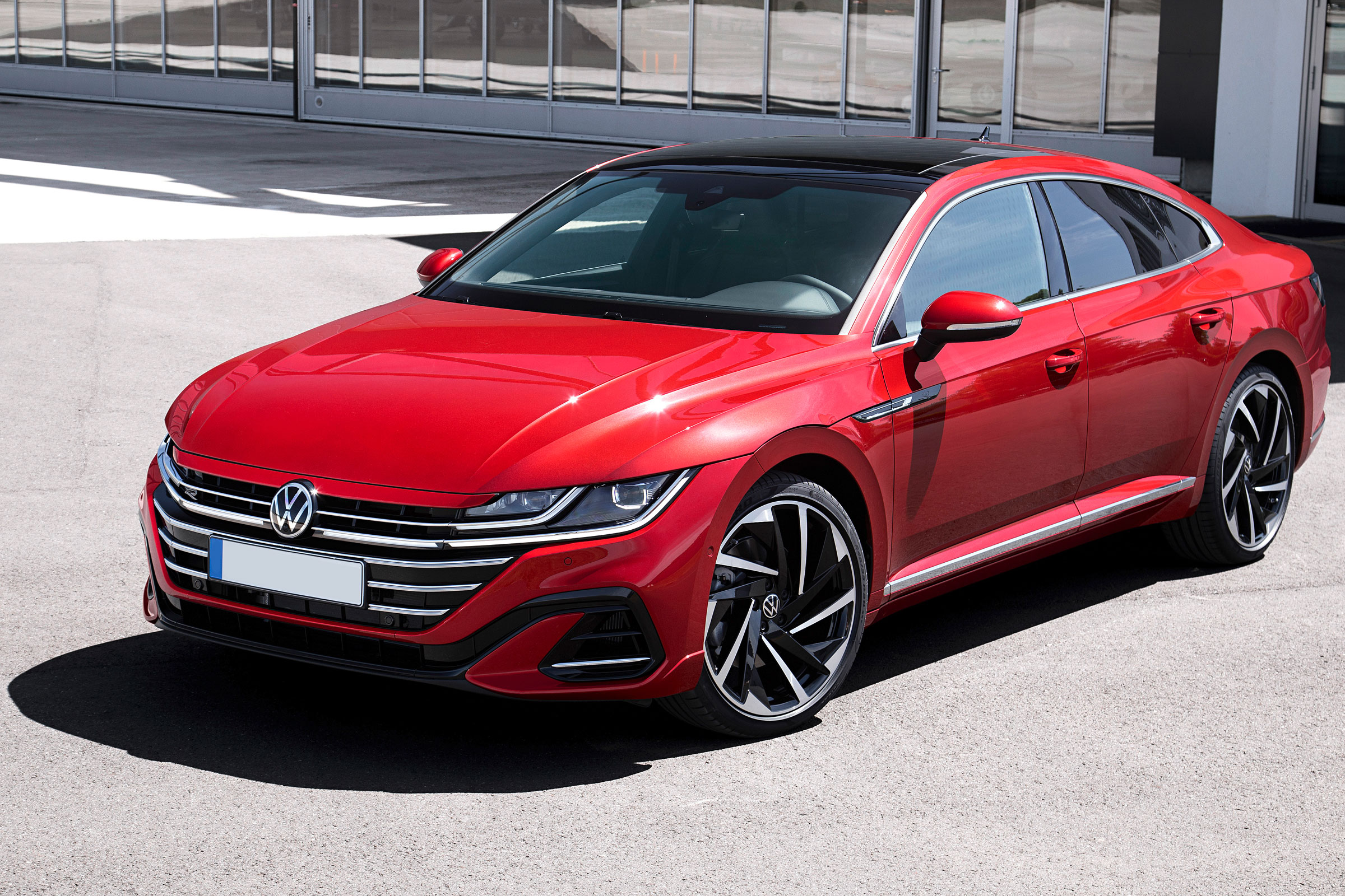 2021 Volkswagen Arteon: plug-in hybrid now on sale | Carbuyer