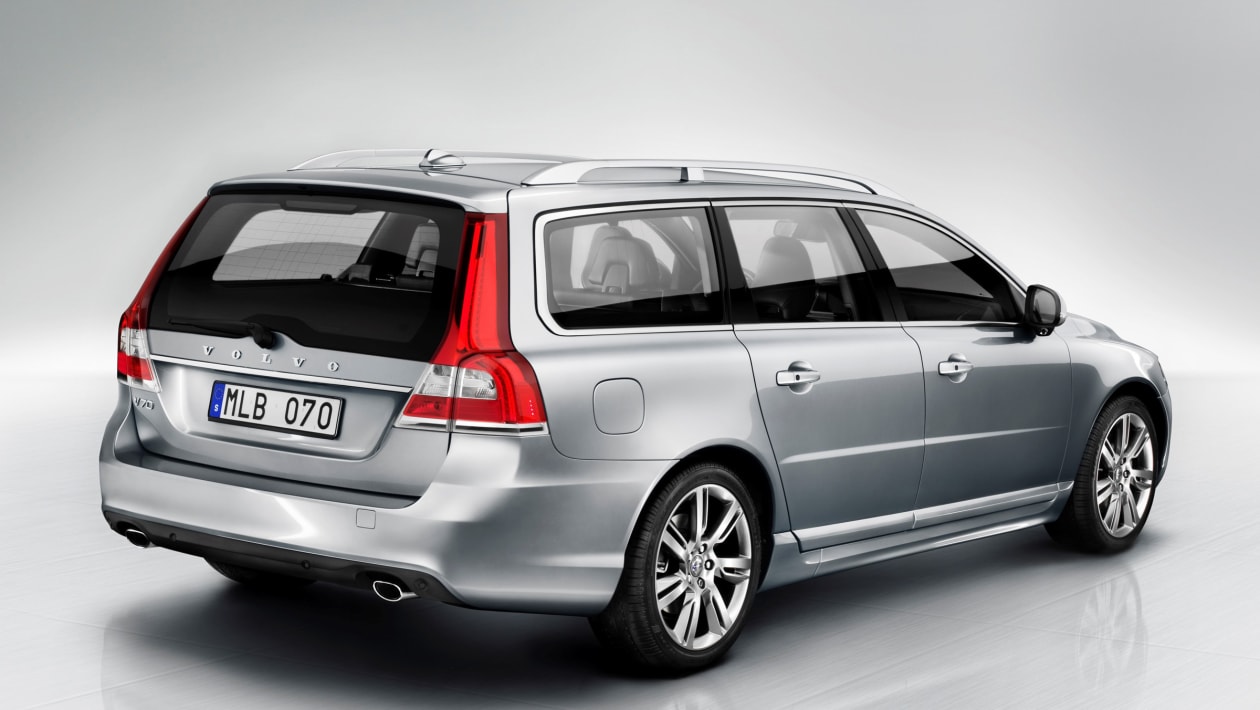 Volvo V70 estate pictures | Carbuyer