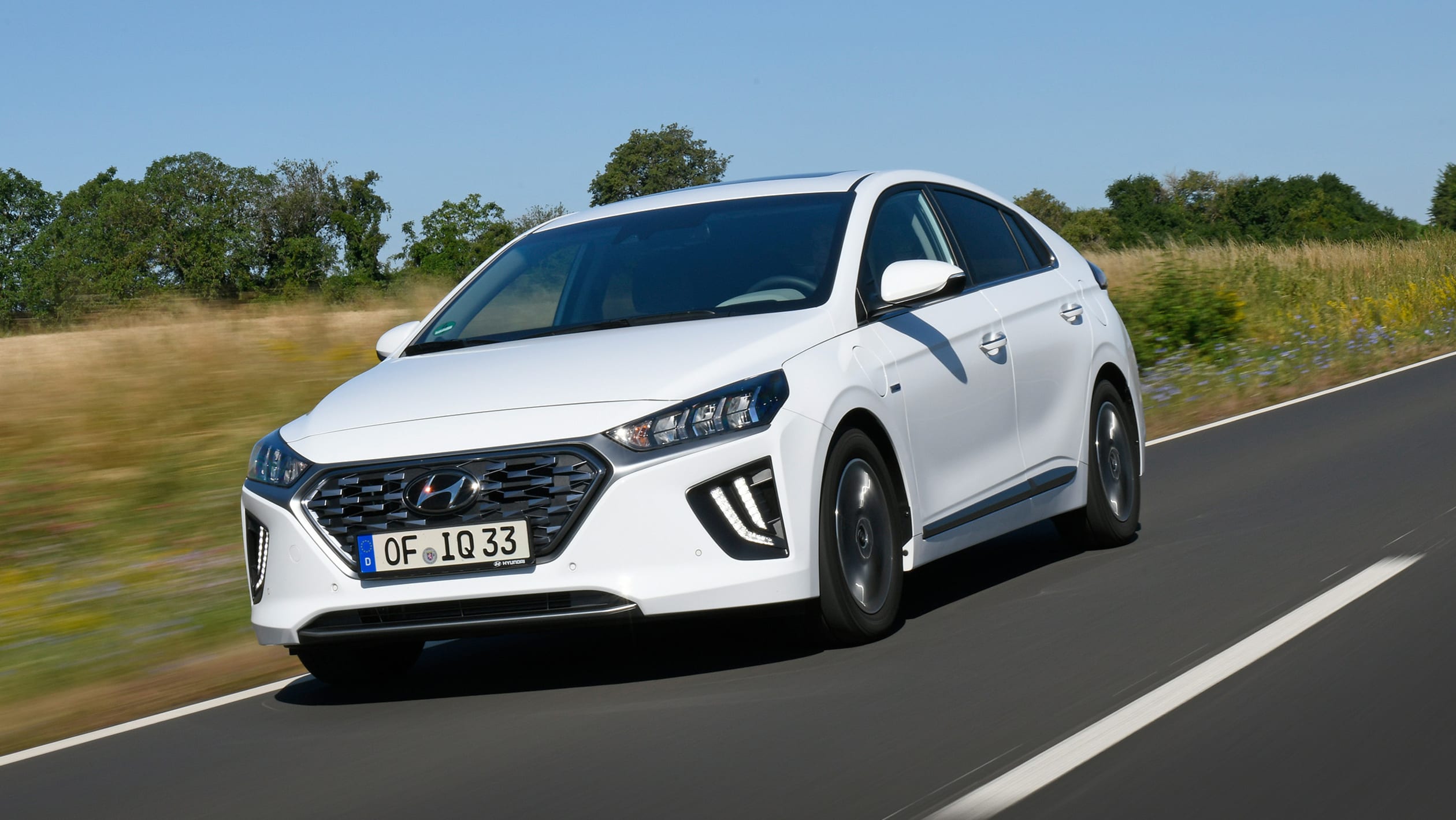 Best Small Hybrid Cars Carbuyer Best Small Hybrid Cars Carbuyer