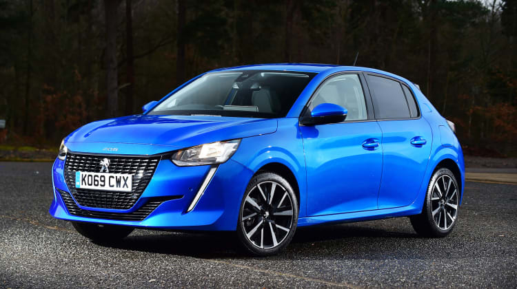 Peugeot 208 hatchback review - pictures | Carbuyer