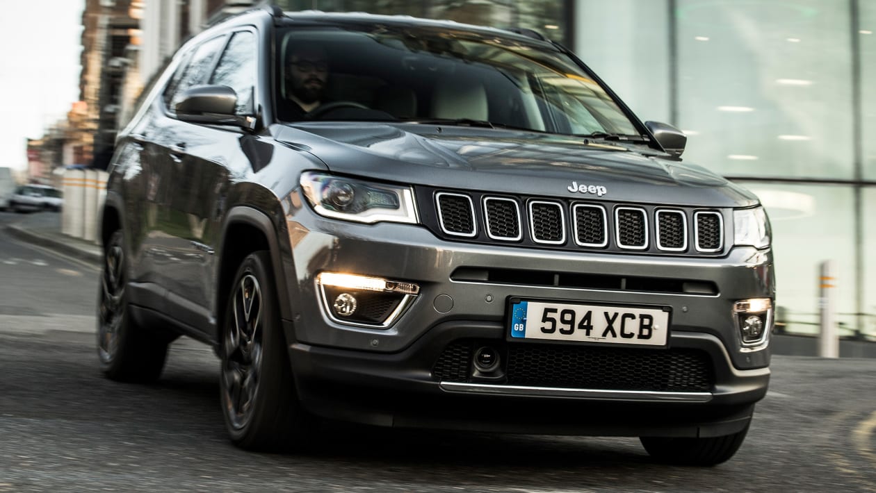 Jeep Compass SUV review - pictures | Carbuyer