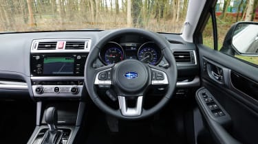 Subaru Outback estate - Interior & comfort 2020 review | Carbuyer