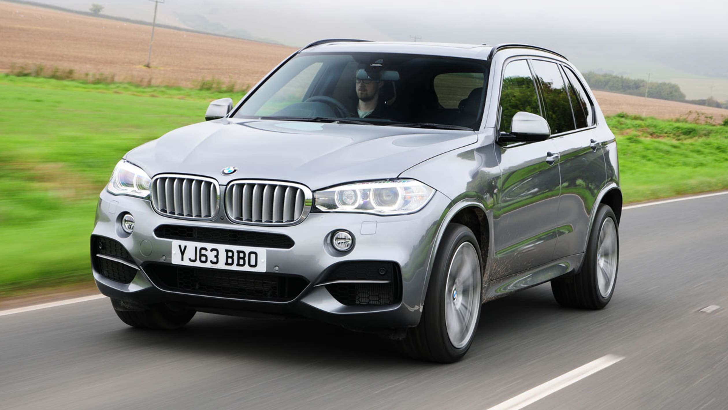 BMW X5 SUV 2014 pictures | Carbuyer