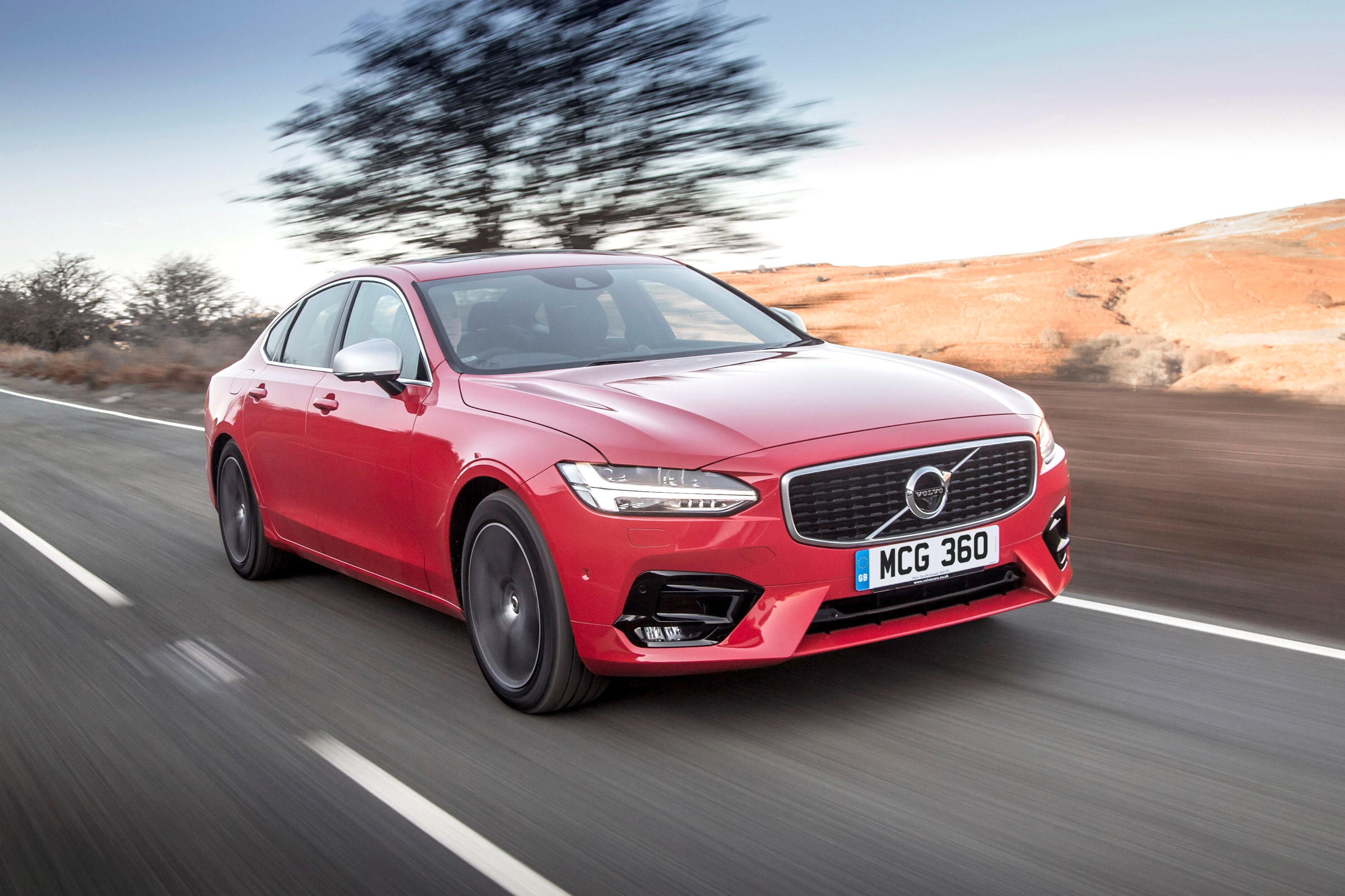 Volvo adds T5 petrol power to S90, V90 and XC90 SUV | Carbuyer