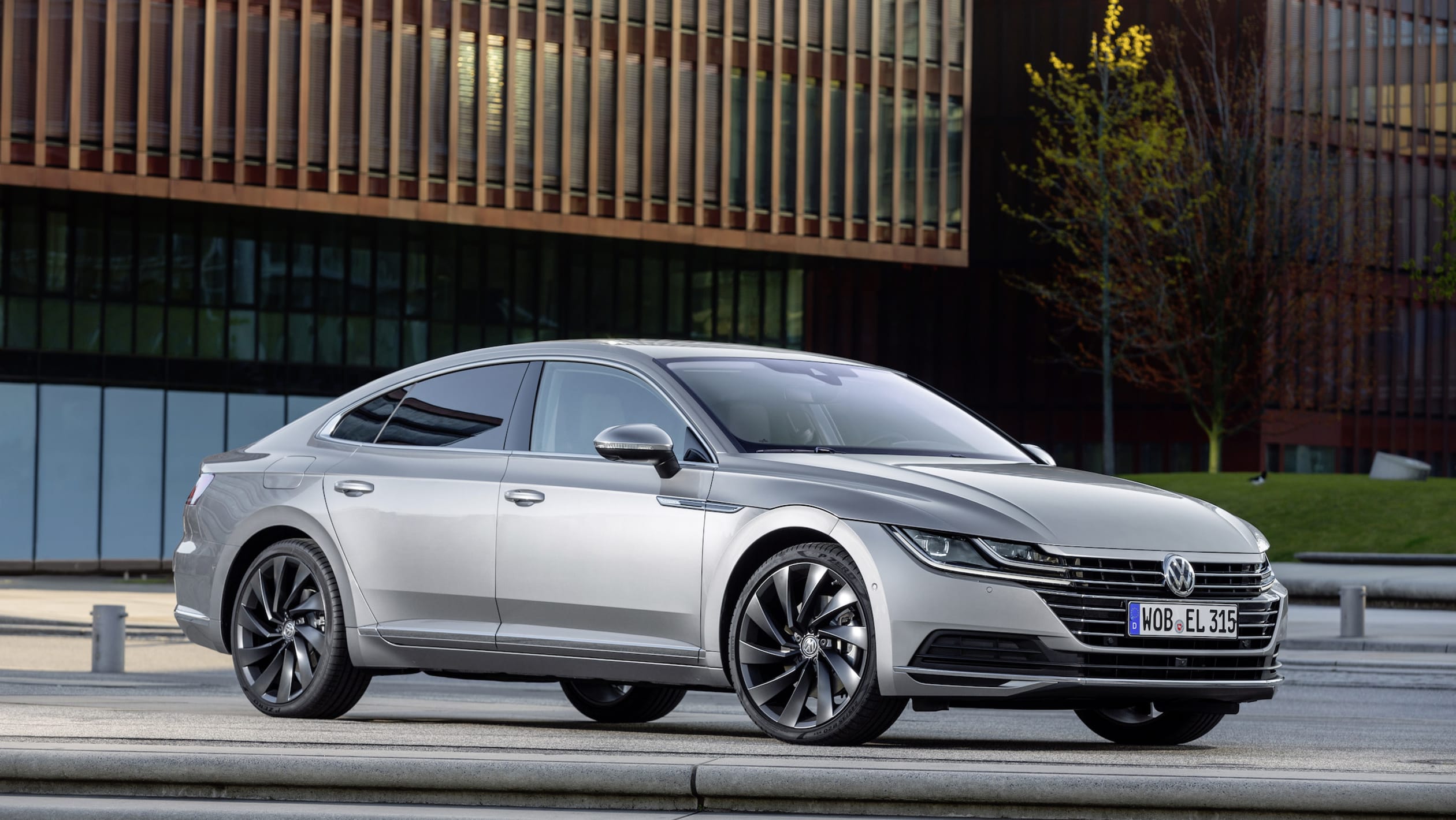 Volkswagen Arteon Gallery | Carbuyer