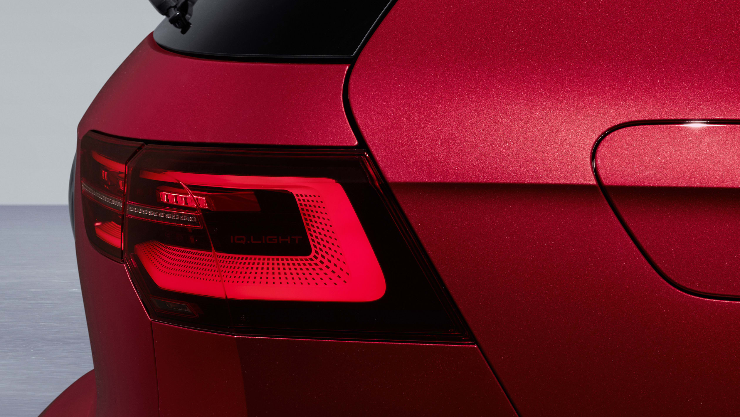 2020 Volkswagen Golf GTI arrives with 242bhp and new tech - pictures ...