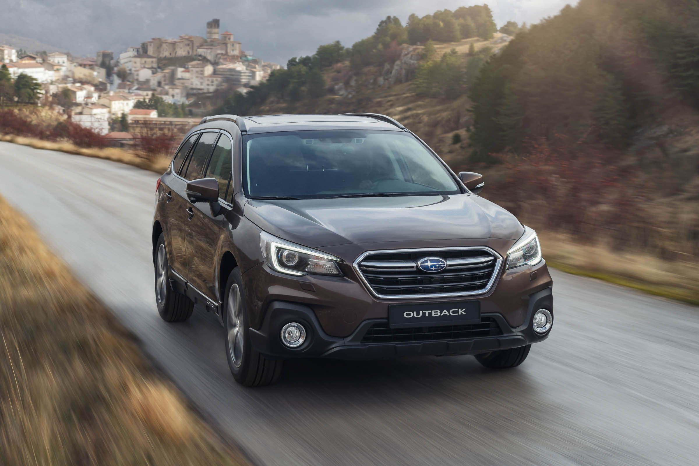 Facelifted 2018 Subaru Outback unveiled | Carbuyer