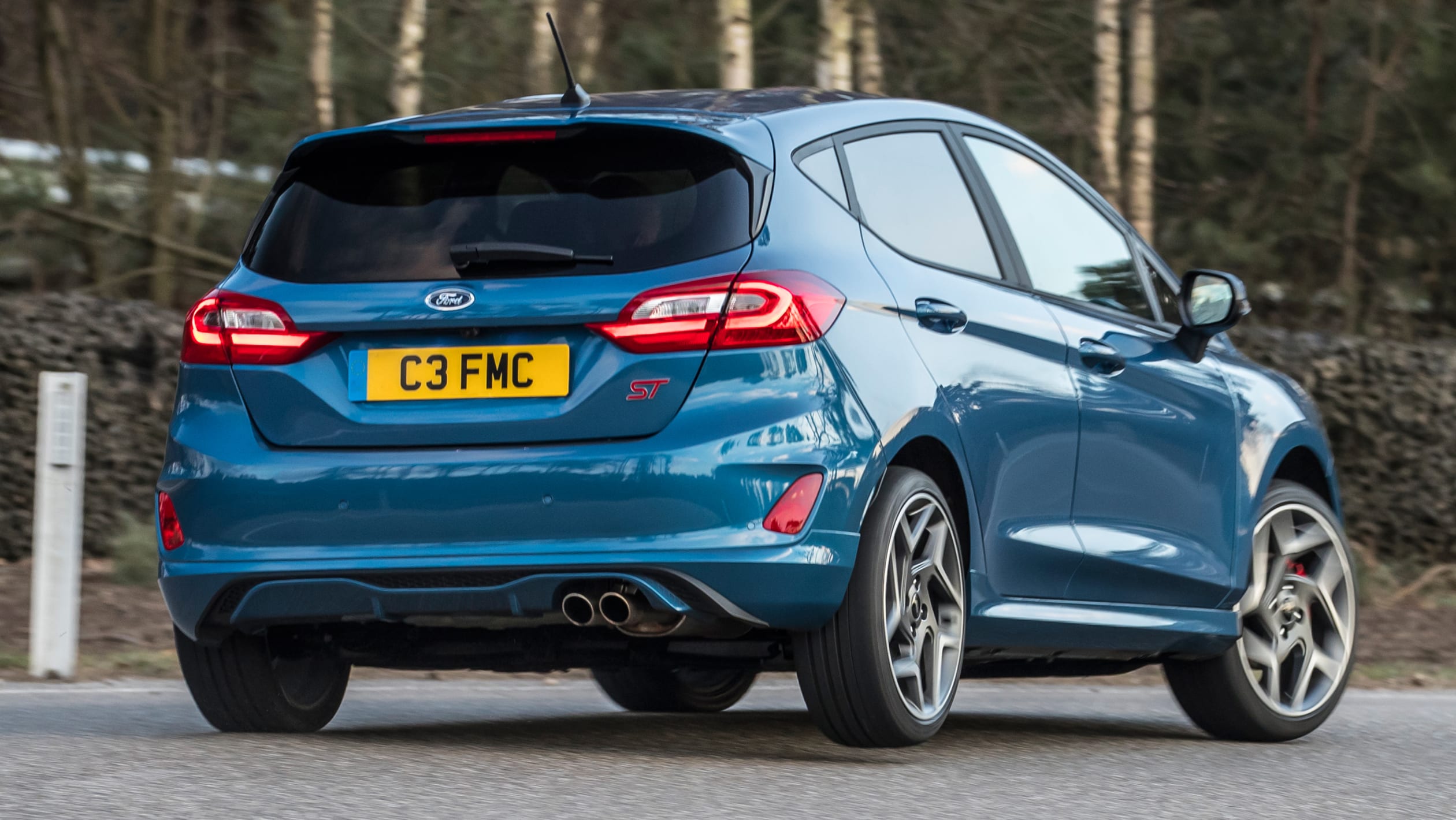Ford Fiesta ST 2017 release pictures | Carbuyer