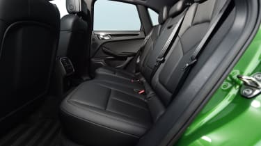 Porsche Macan SUV - Practicality & boot space 2020 review | Carbuyer