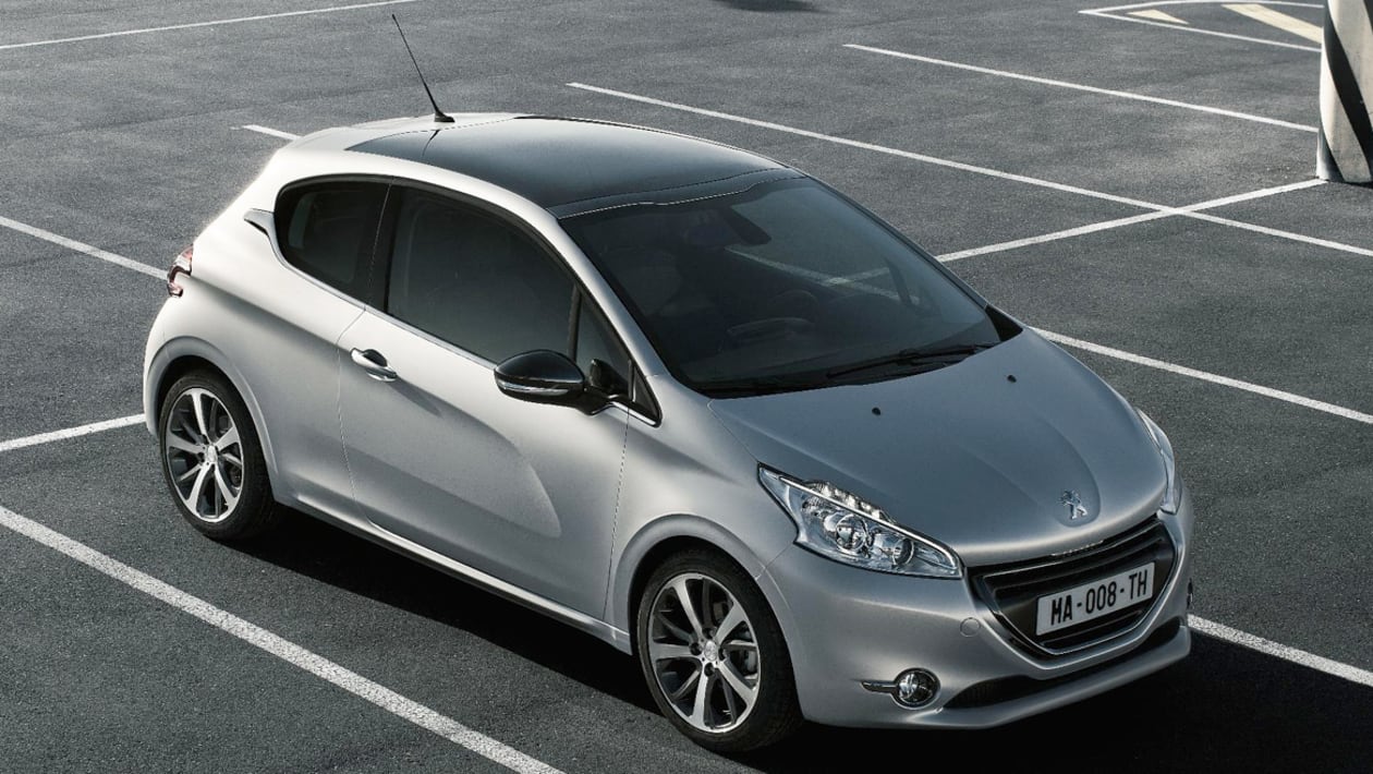 Peugeot 208 unveiled | Carbuyer