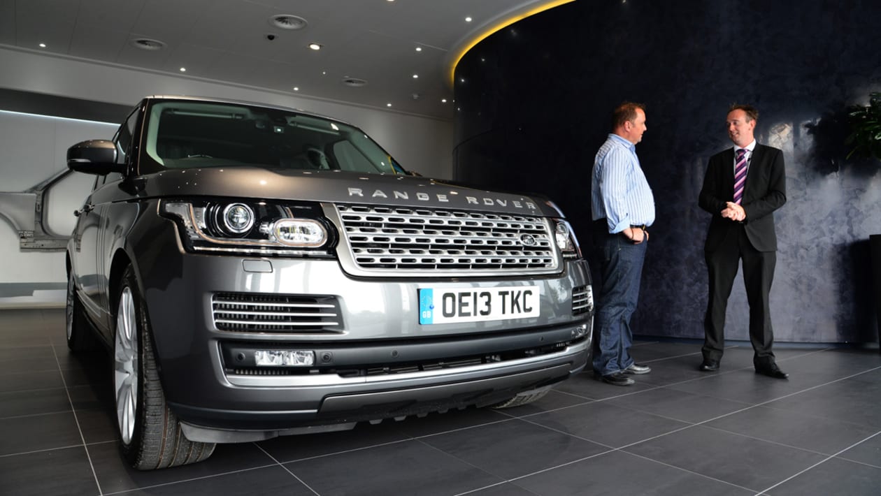 Range Rover SUV 2013 real-world review pictures | Carbuyer