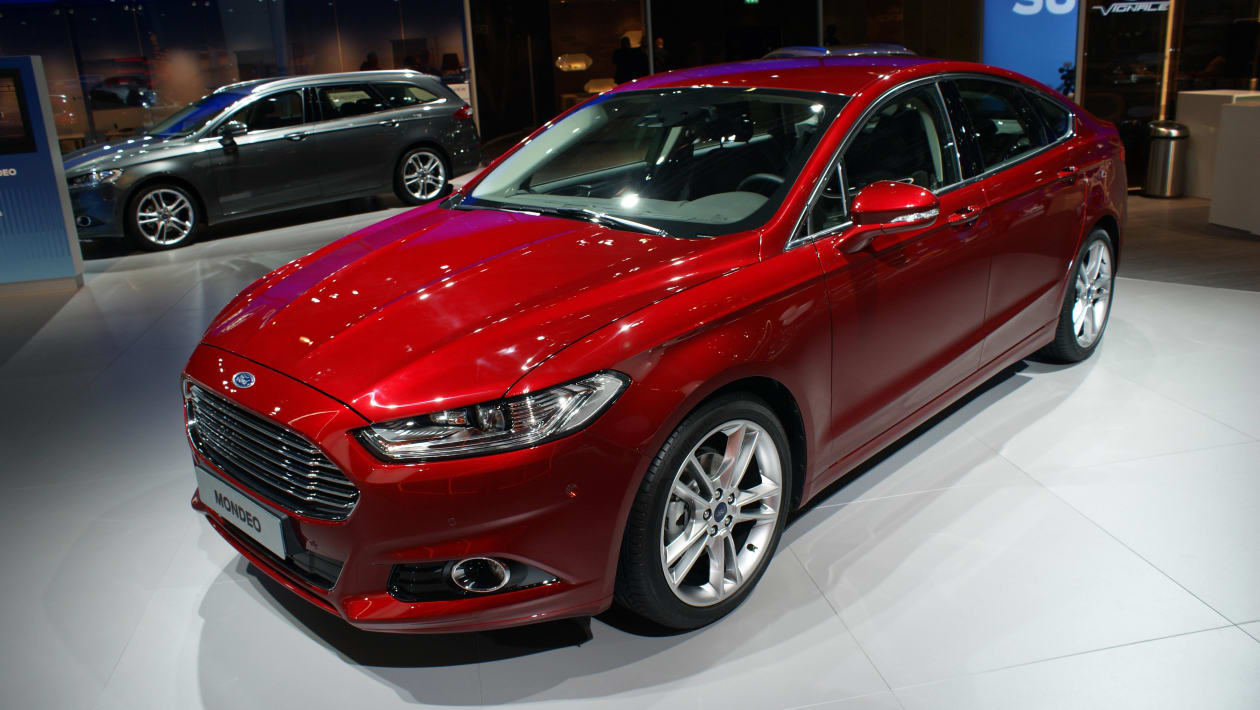New Ford Mondeo 2015 pictures | Carbuyer