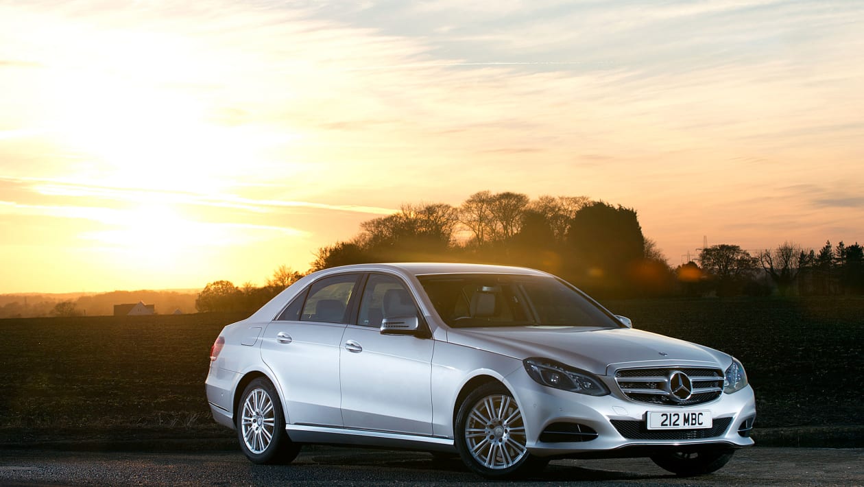 Mercedes E-Class saloon (2009-2016) - Practicality & boot space | Carbuyer