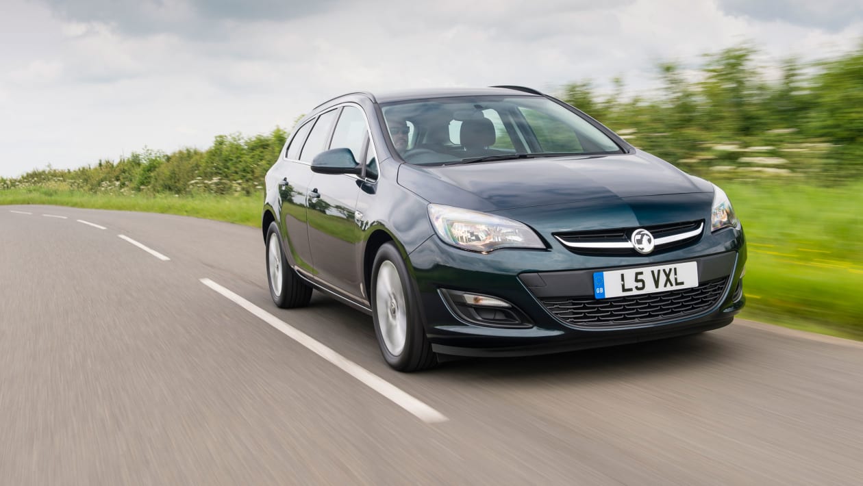 Vauxhall Astra estate pictures | Carbuyer