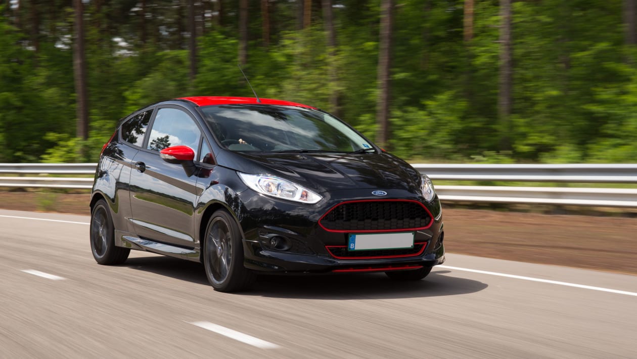 Ford Fiesta ST hatchback pictures | Carbuyer