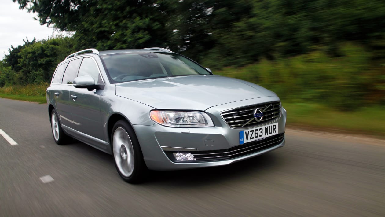 Volvo V70 estate pictures | Carbuyer