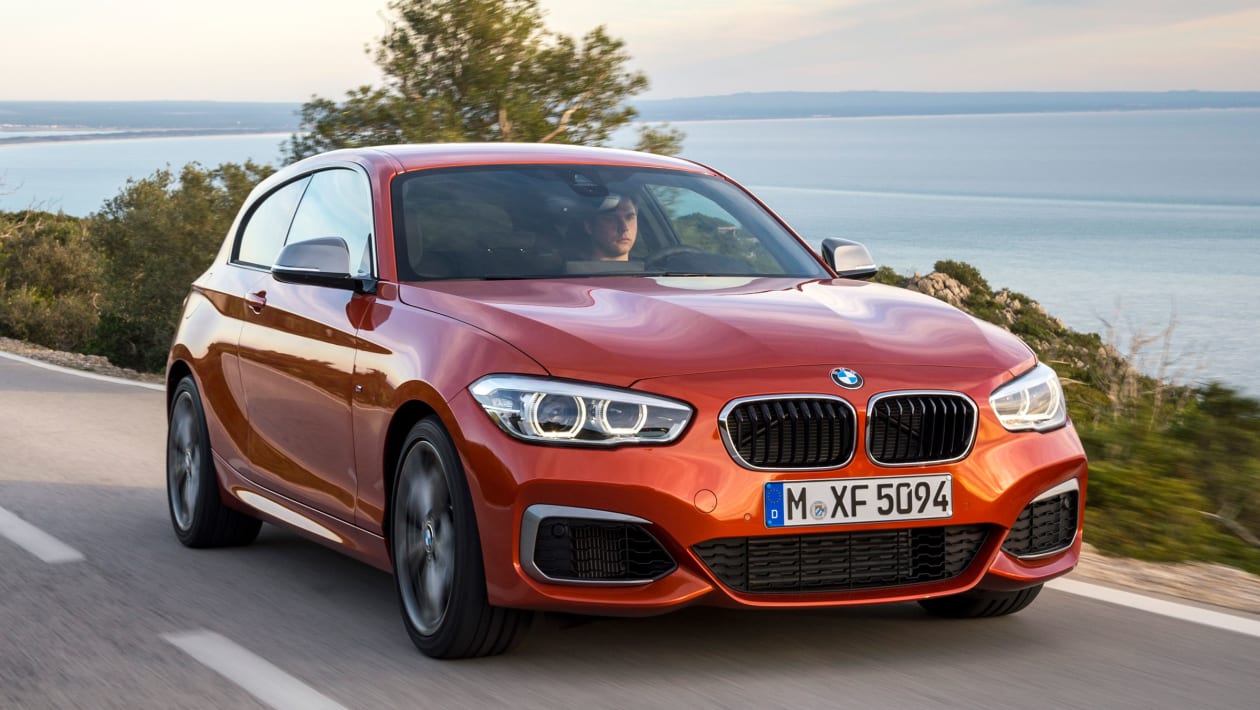 BMW 1 Series hatchback 2015 pictures | Carbuyer