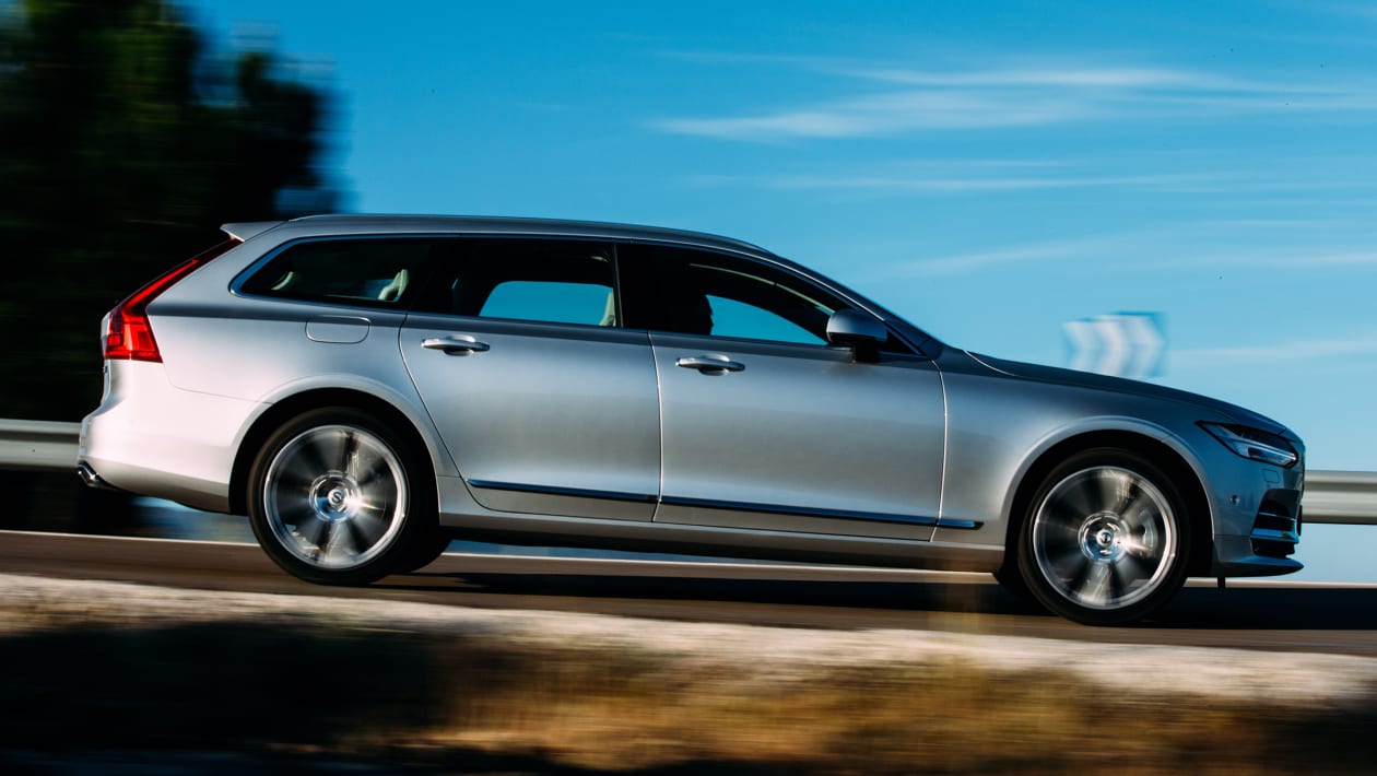 Volvo V90 estate - MPG, running costs & CO2 2020 review | Carbuyer