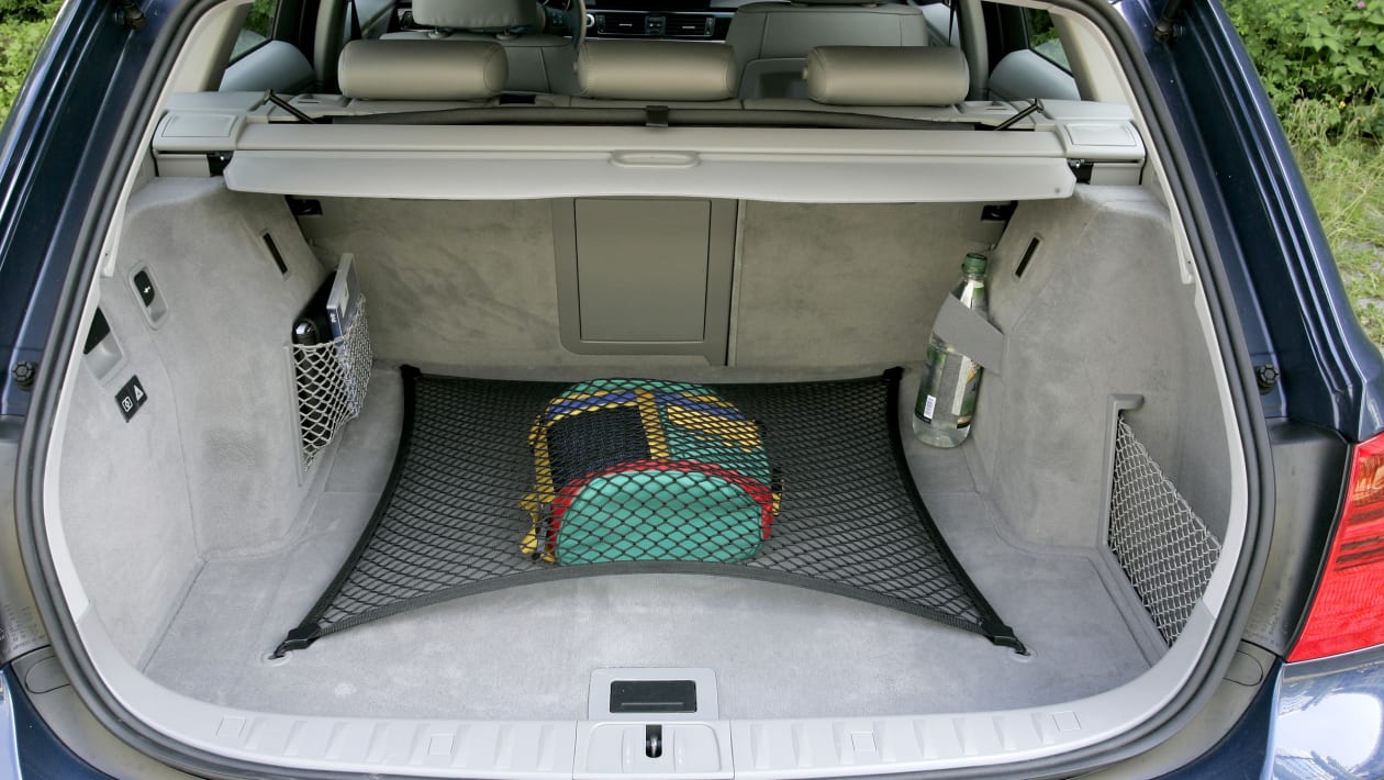 BMW 3 Series Touring estate (2005-2012) pictures | Carbuyer