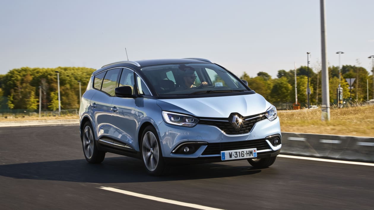 Renault Grand Scenic MPV 2016 pictures | Carbuyer