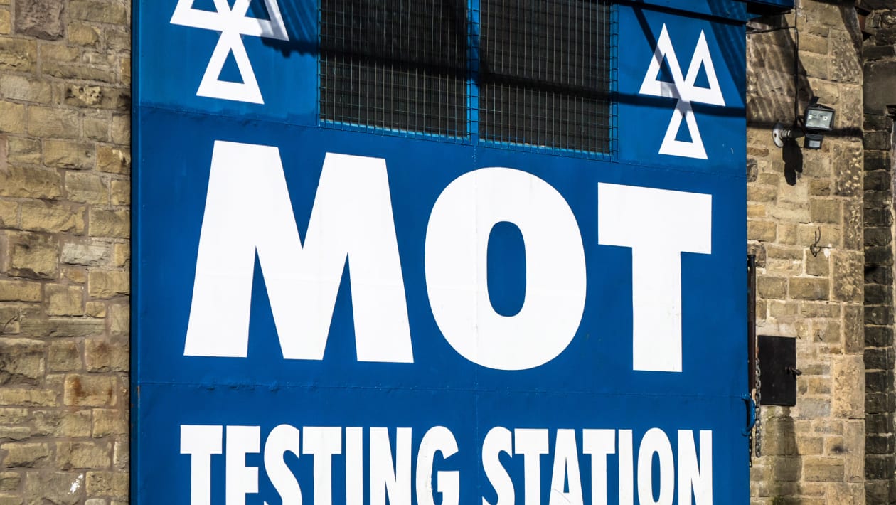 New MoT rules and tougher emissions tests from this weekend | Carbuyer