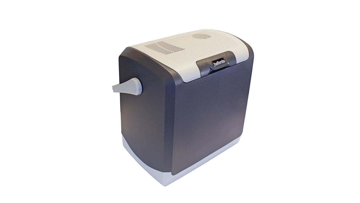 Best cool boxes images | Carbuyer