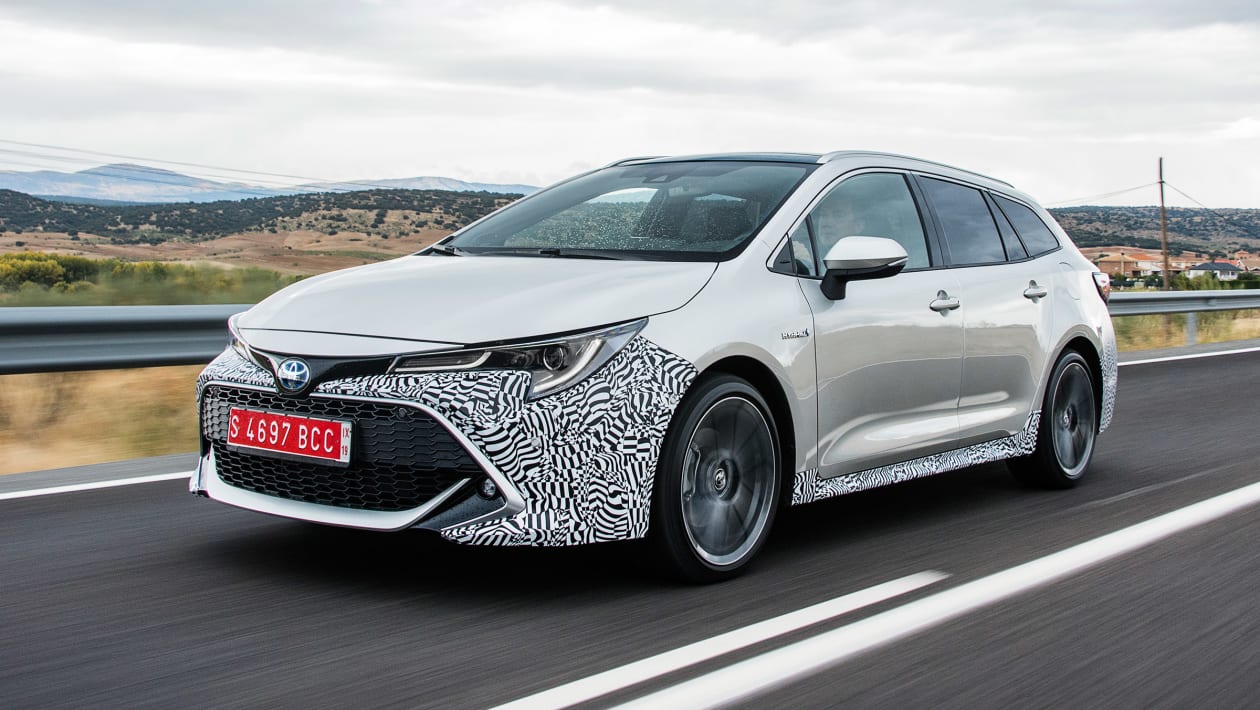 2019 Toyota Corolla pre-production car review | Carbuyer