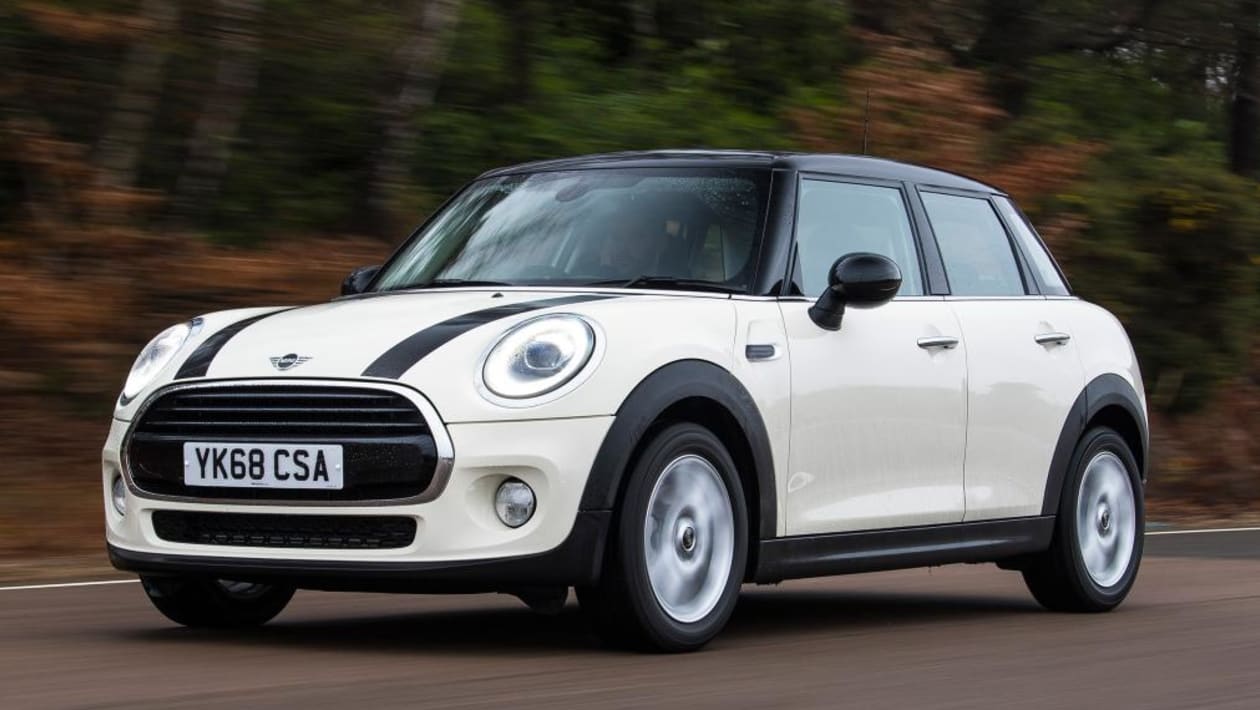 MINI Cooper Classic Review | Carbuyer