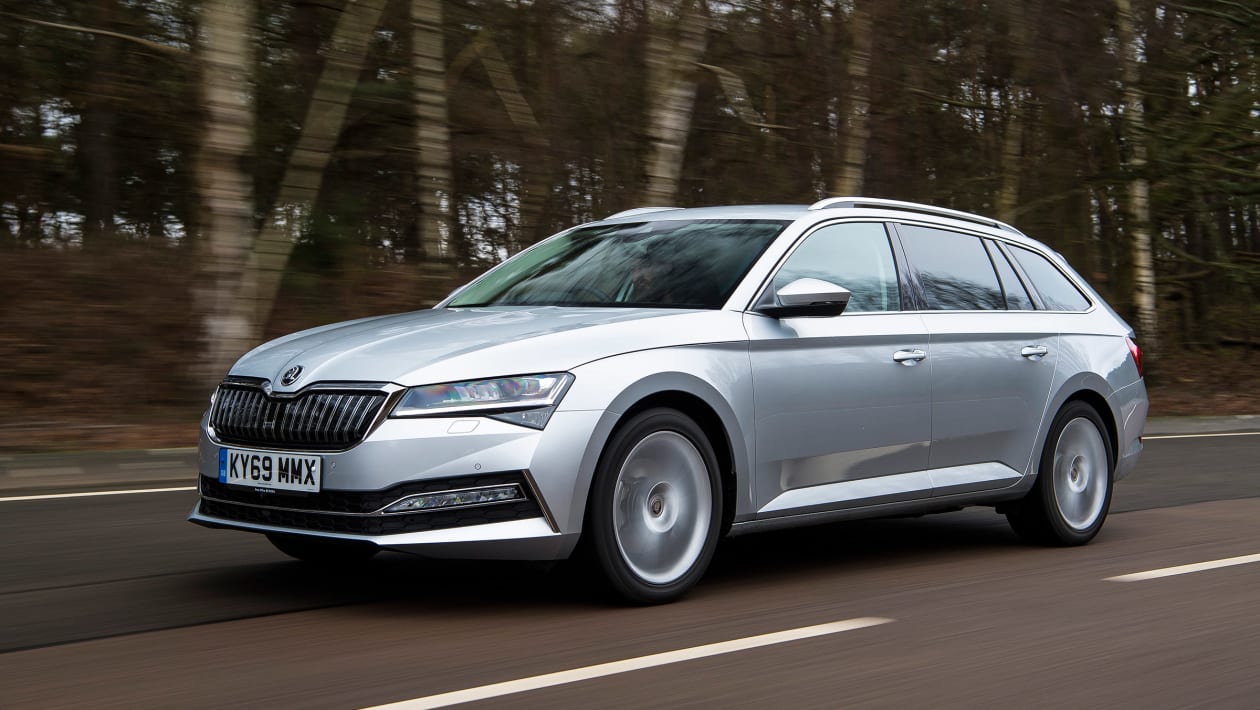 Skoda Superb Estate review pictures | Carbuyer