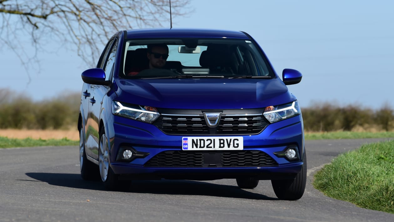 Dacia Sandero hatchback - Engines, drive & performance | Carbuyer