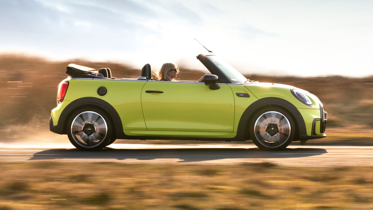 MINI Convertible review - MPG, running costs & CO2 (2016-2024) | Carbuyer