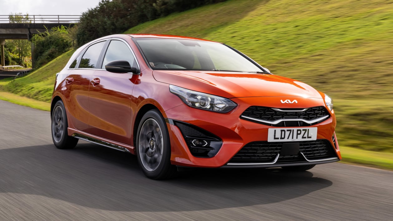 Kia Ceed review – a simple but effective family hatchback | Carbuyer