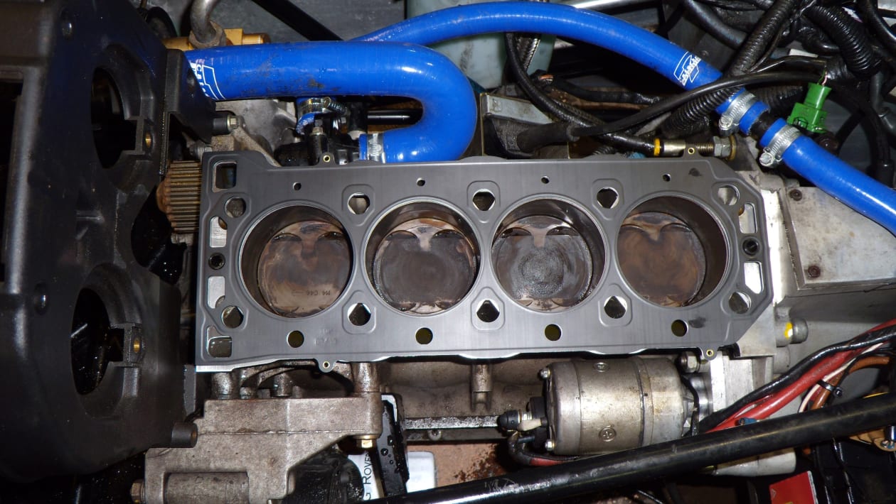What is a car’s head gasket? | Carbuyer