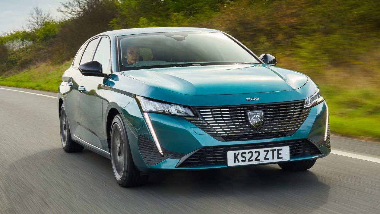 Peugeot 308 SW estate review | Carbuyer