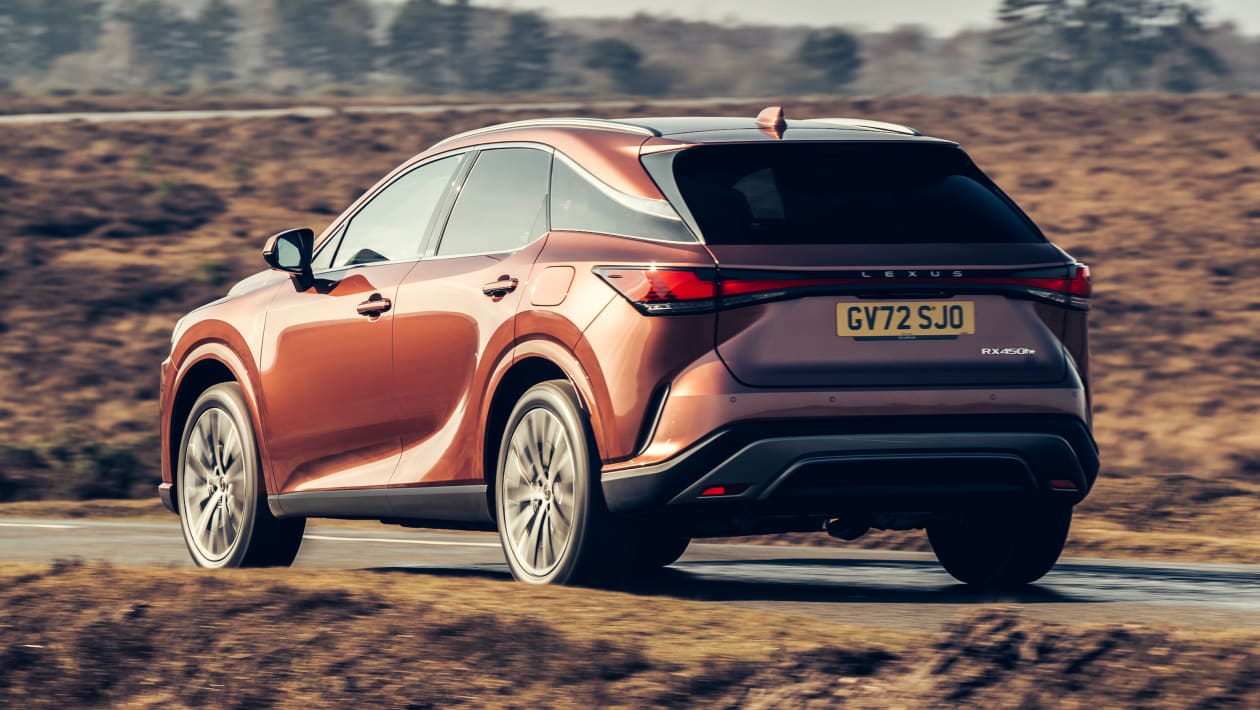 Lexus RX SUV - MPG, running costs & CO2 | Carbuyer