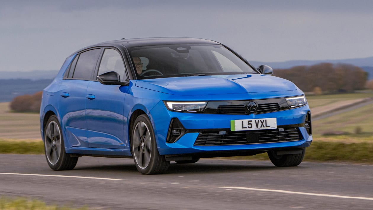 Vauxhall Astra Electric review - household name with an EV twist | Carbuyer