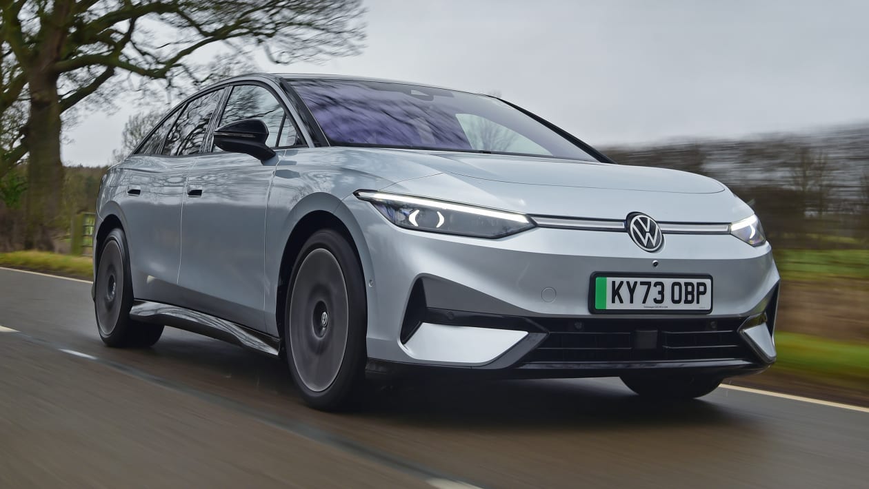 Volkswagen ID.7 review - Range, charging & running costs | Carbuyer