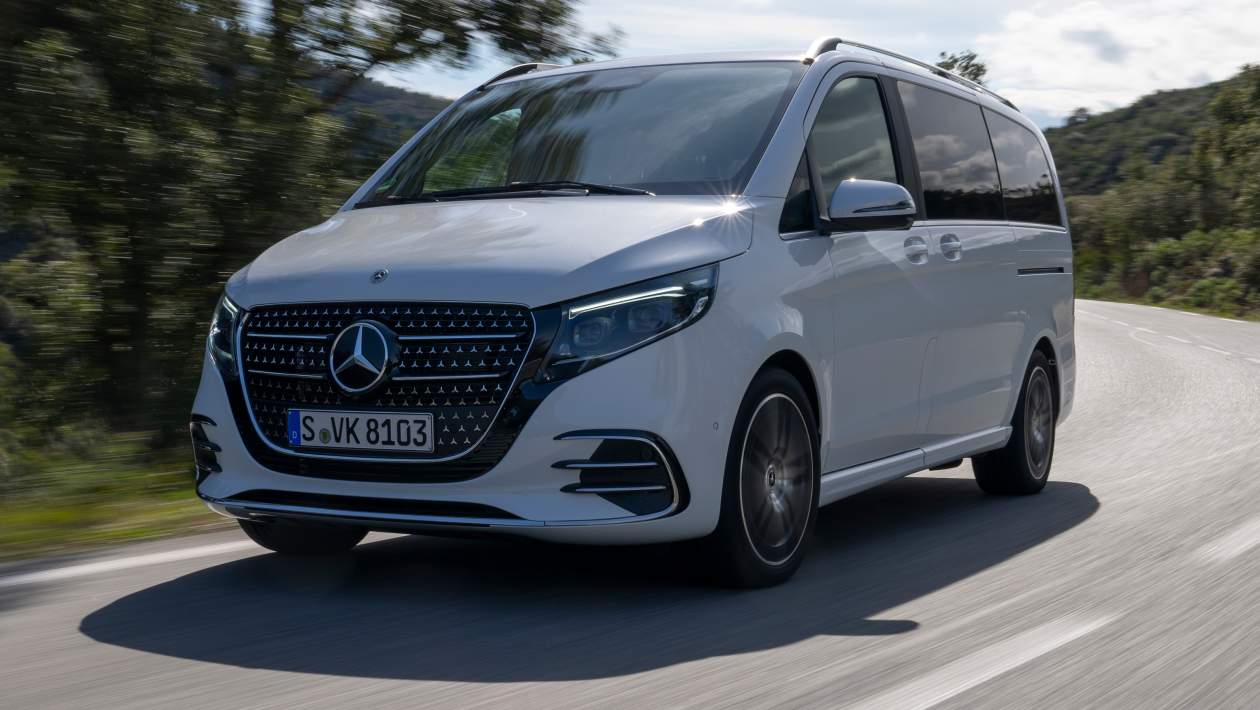 Mercedes V-Class MPV - Practicality & boot space 2020 review | Carbuyer