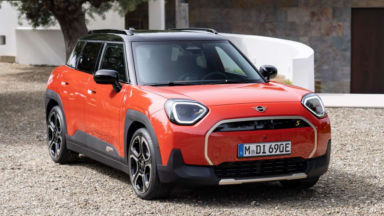 New MINI Aceman EV fills the gap between Cooper and Countryman | Carbuyer