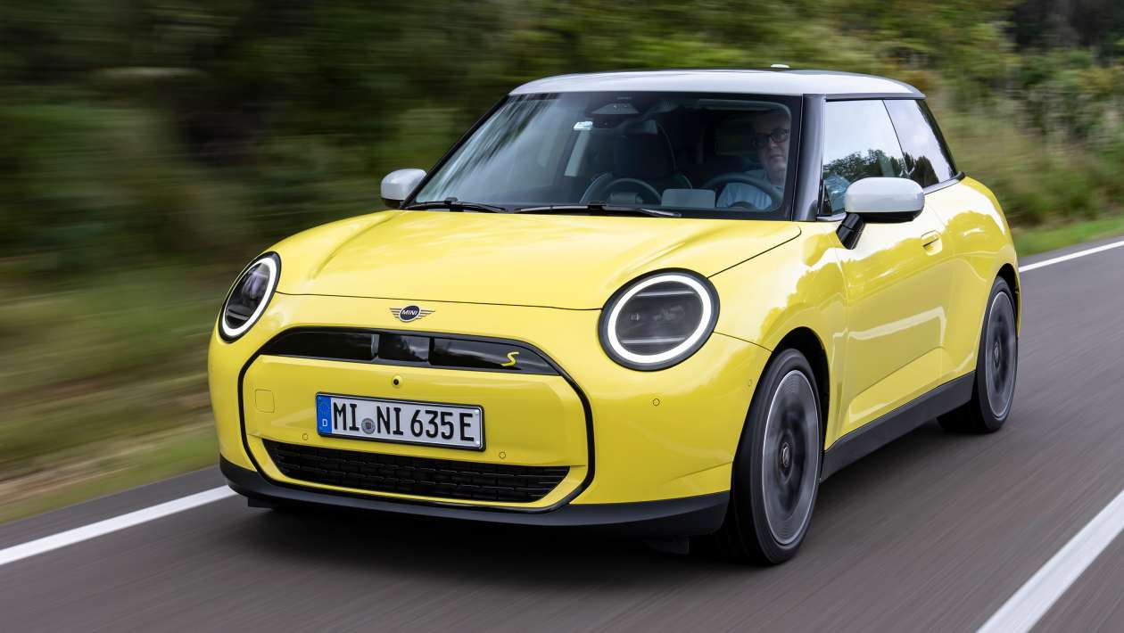 Mini Cooper : Prices & Specs | Carbuyer