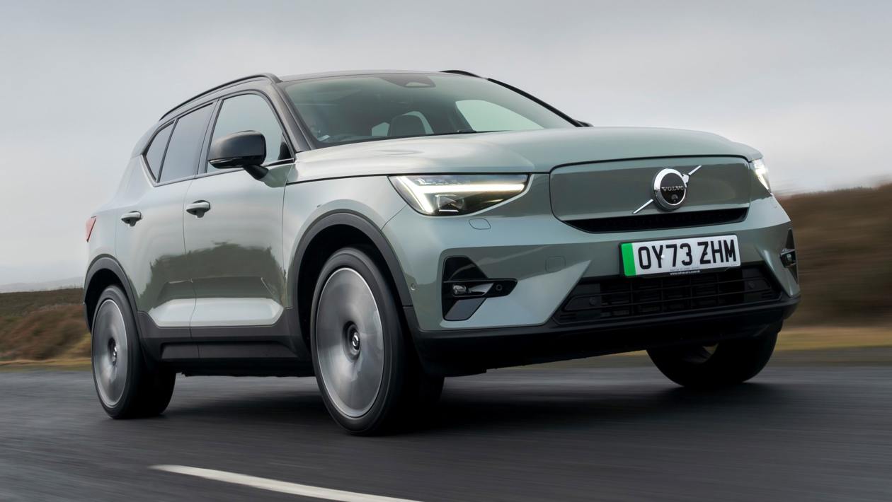 Volvo EX40 review | Carbuyer