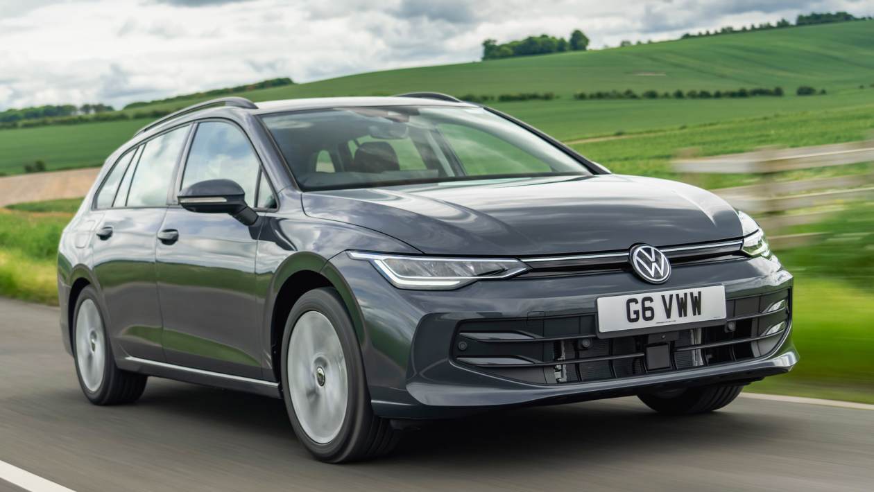 Volkswagen Golf Estate review - a refined and frugal load-lugger | Carbuyer