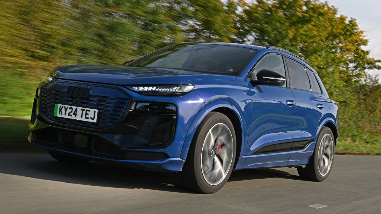 Audi Q6 e-tron review – smooth and hi-tech electric SUV | Carbuyer