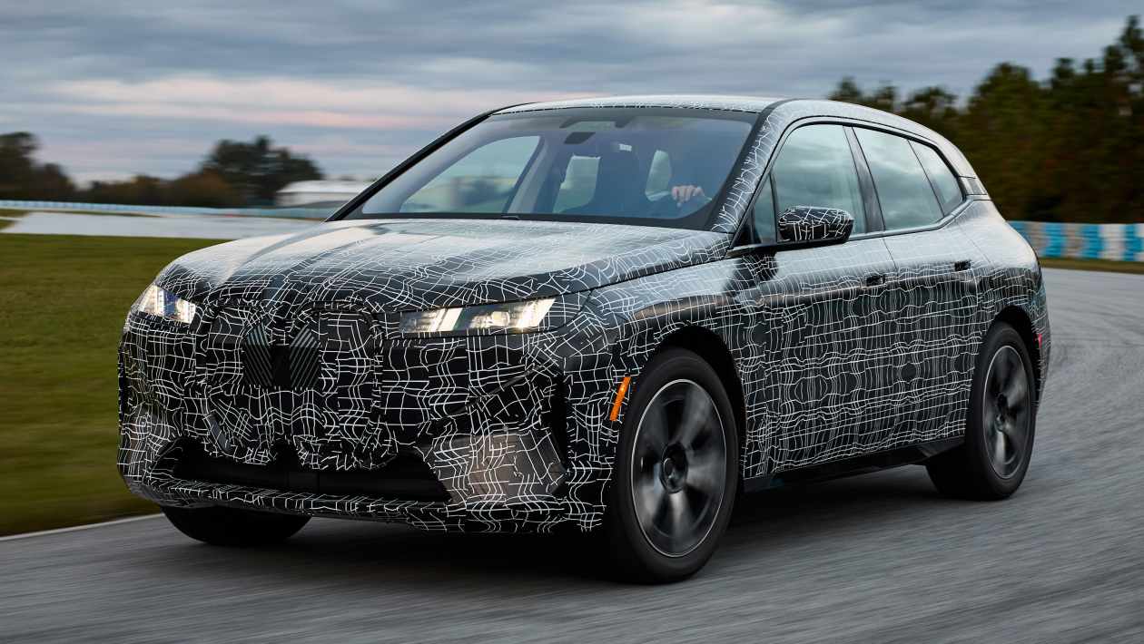 BMW iX to be upgraded in 2025 with more tech and better efficiency ...