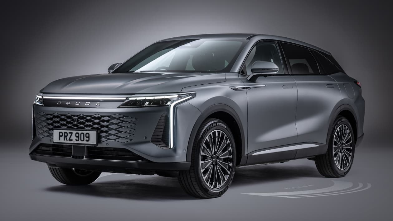 New Omoda 9 PHEV arrives with 93-mile electric range and huge kit list ...