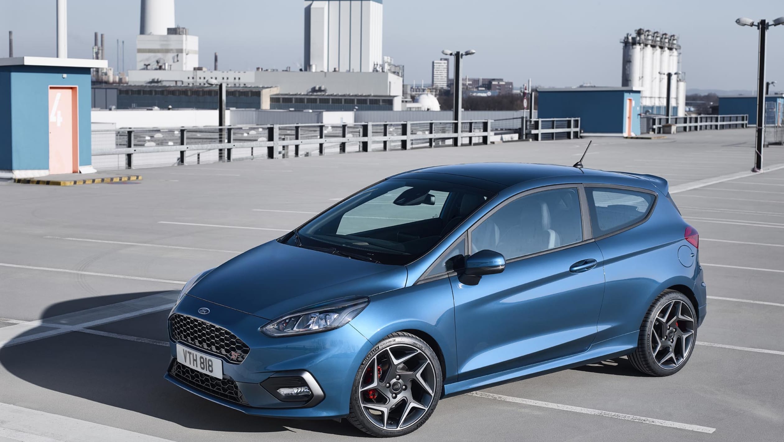 Ford Fiesta ST 2017 release pictures | Carbuyer